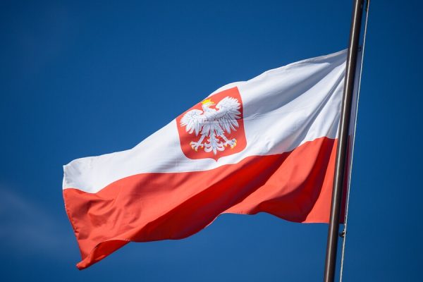 Opis Polski po angielsku - zwroty i przykłady z tłumaczeniem